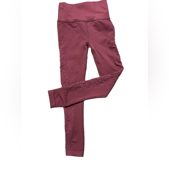 Mia Joy | Bottoms | Mia Joy Leggings Girls Sz 6 Textured Floral Design ...